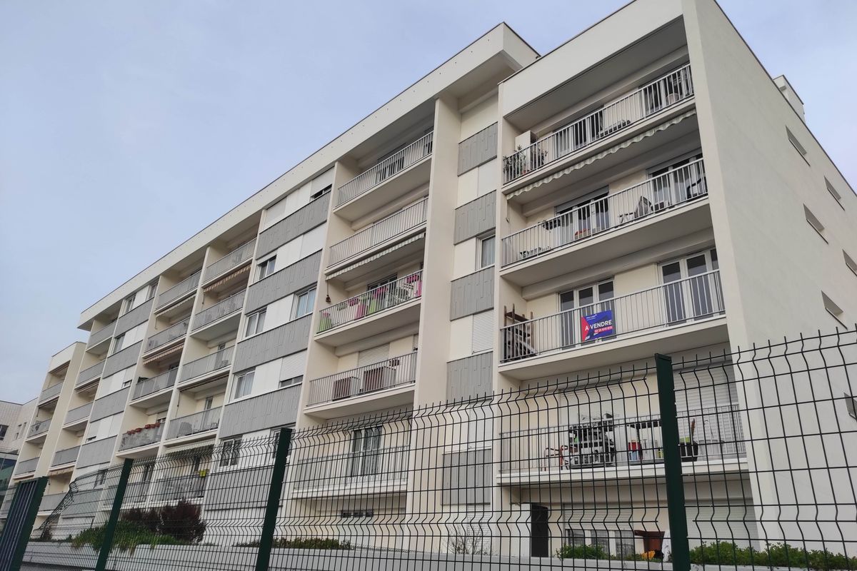 Appartement - T5 - 90m² - La Rochette (77000) | Havitat.fr - Action ...